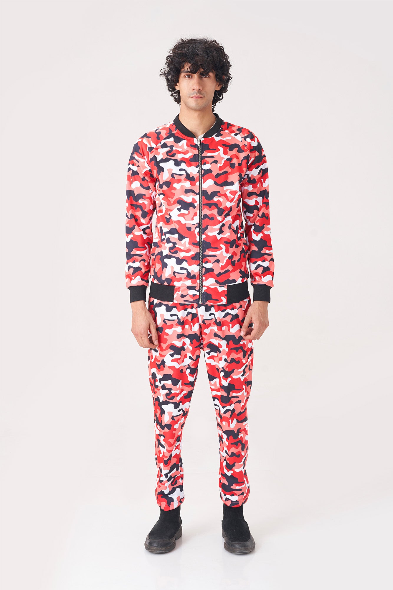 Stylish Red Camouflage Tracksuit for Men